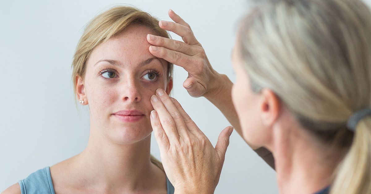 PRK Procedure: Side Effects, Costs, and Recovery