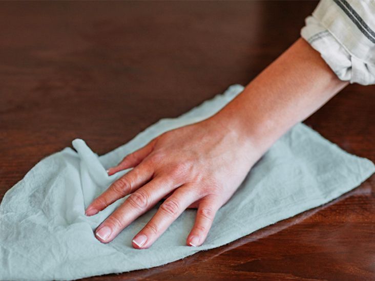 26 Rubbing Alcohol Uses: Home Health, Household Cleaning, and More