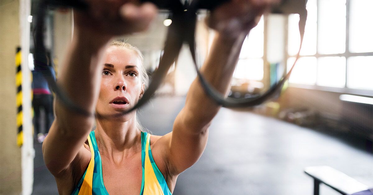 24 Standing Ab Exercises: With and Without Equipment