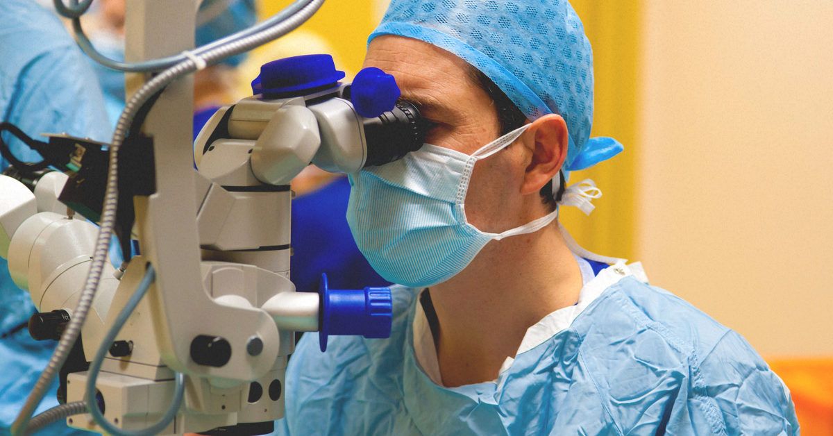 Scleral Buckling: Surgery, Procedure Details, and Recovery Time