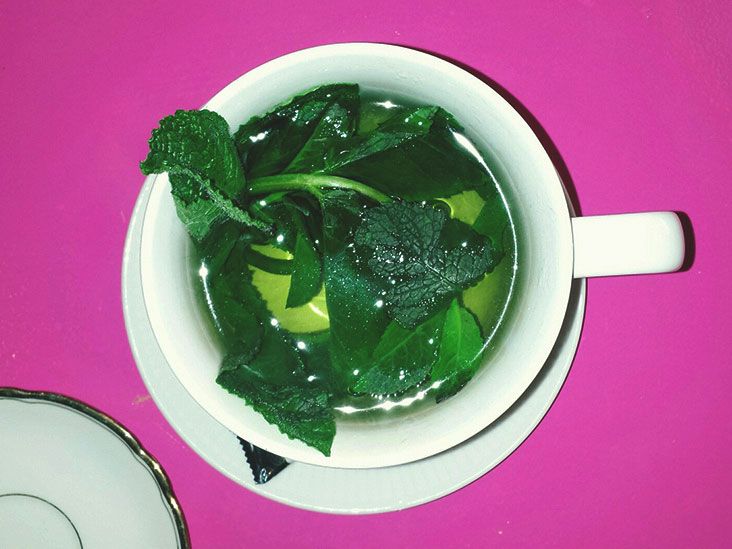 Hyperthyroidism Natural Treatment: Foods, Supplements, and More