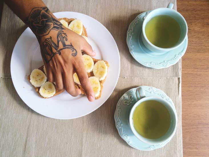 Banana Tea: Nutrition, Benefits, and Recipe