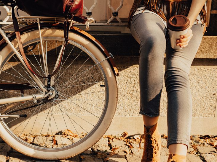 Venous Insufficiency: Causes, Symptoms, and Diagnosis