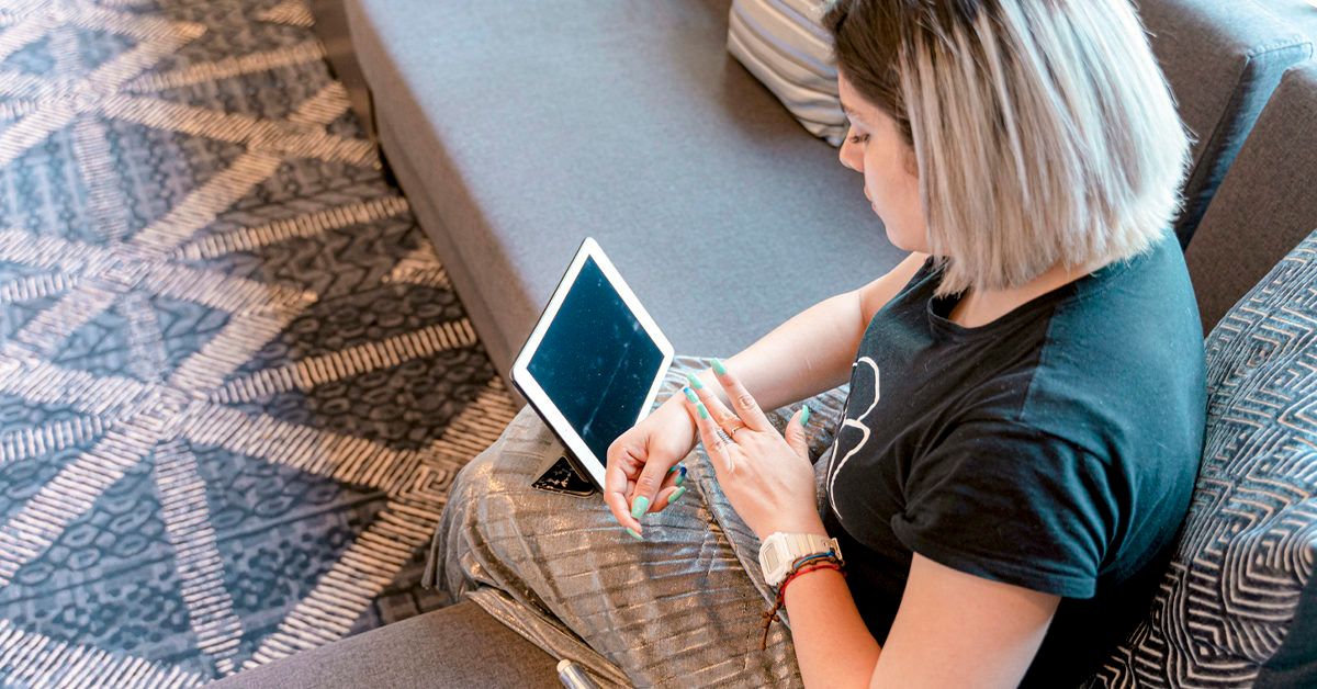 Joint Swelling: Causes, Diagnosis, and Treatments