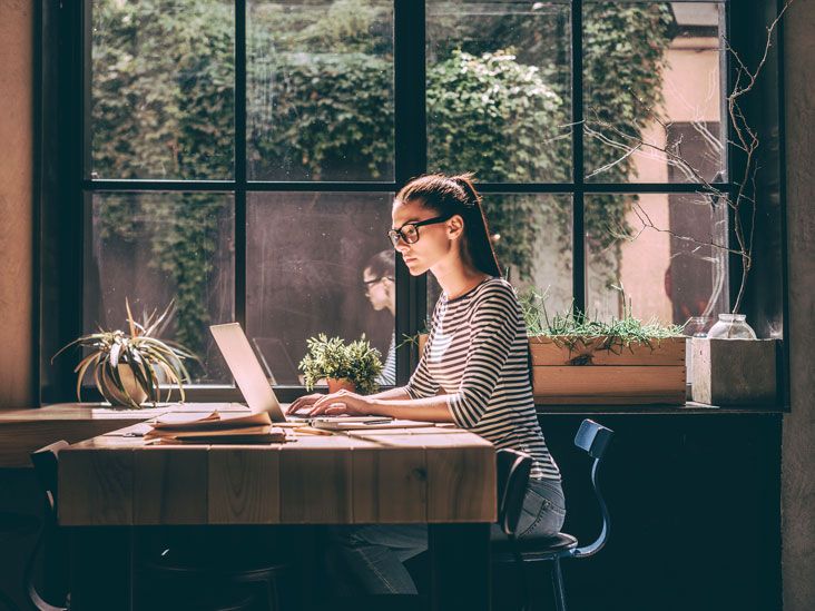 10 Side Effects of Sitting Down All Day