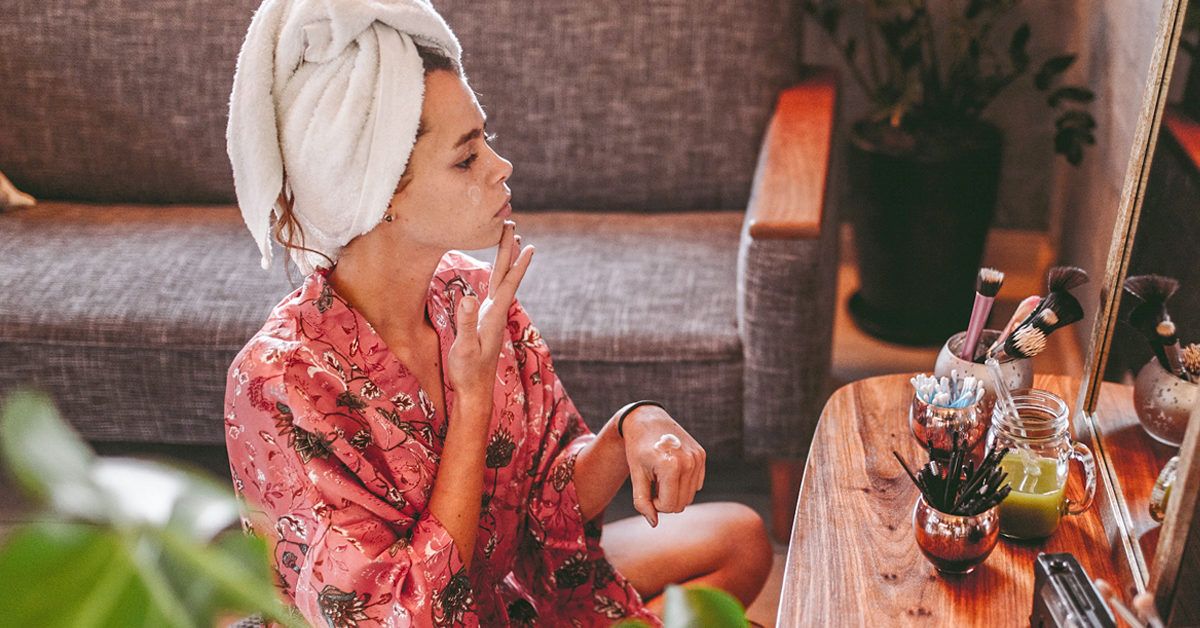 Whitehead: Causes, Treatments, and Complications