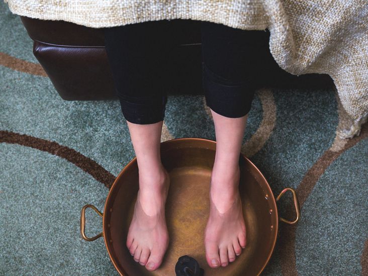 Potassium Permanganate Uses and Side Effects for Eczema and More