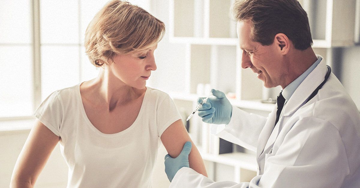 Biologics for Ulcerative Colitis: Types, Side Effects, and More