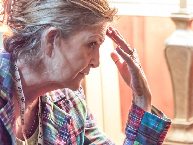 Bulging Forehead Veins: Causes and Treatment