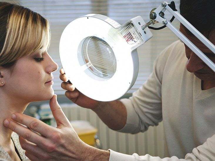 Cyst on Forehead: Causes and Treatment