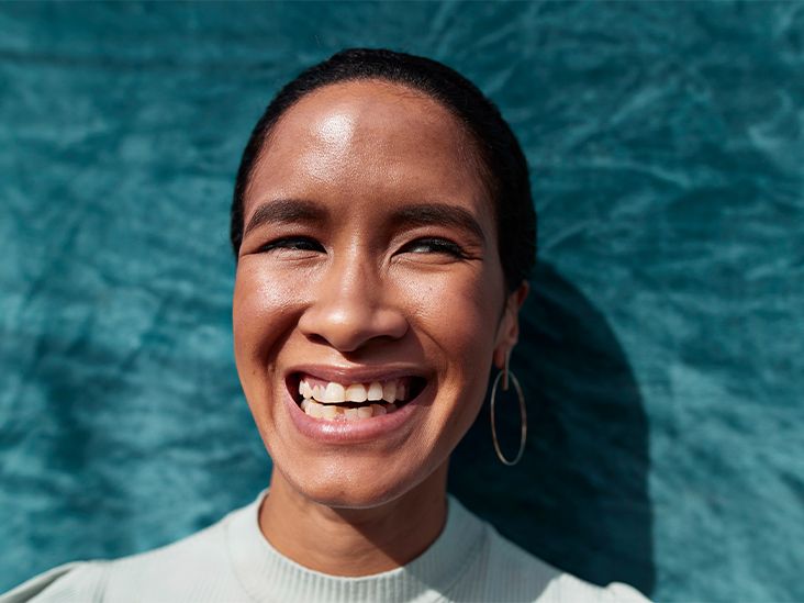 Oily Forehead Skin Causes, Treatment, and Prevention