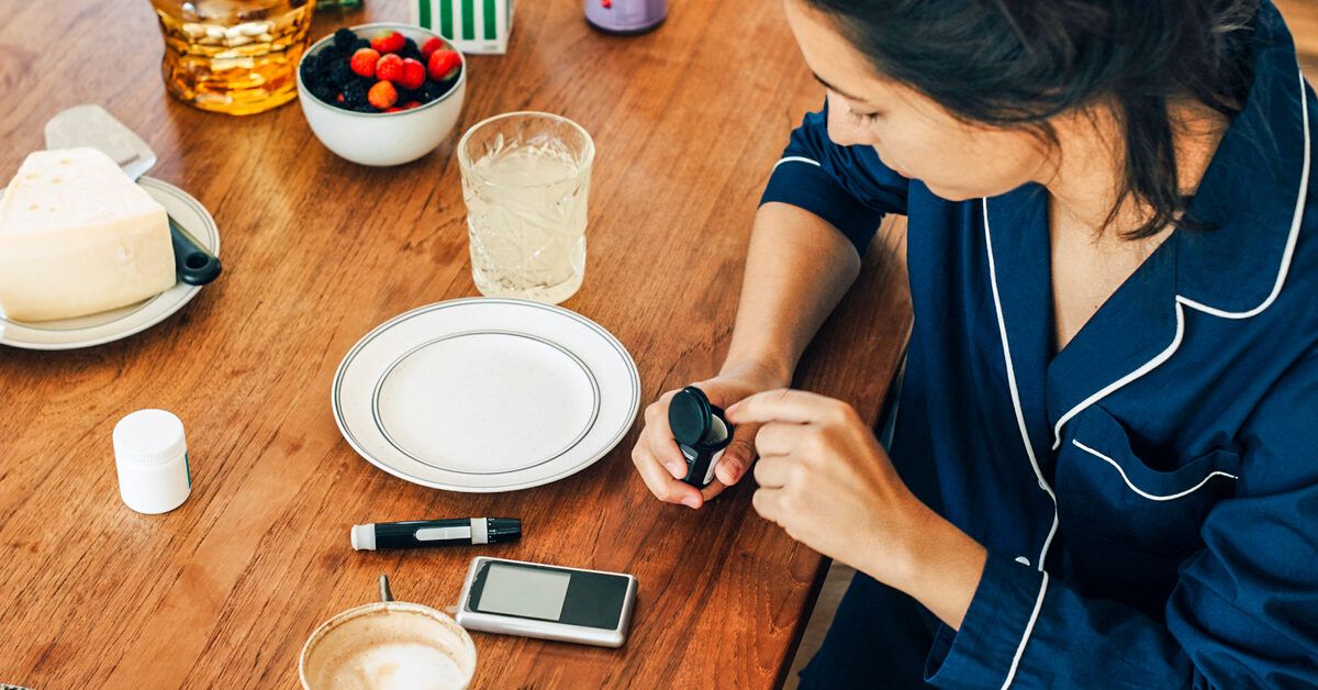 Humalog vs. Novolog: Important Differences and More