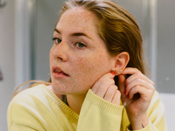 Ear Scabs: Causes, Symptoms, and More