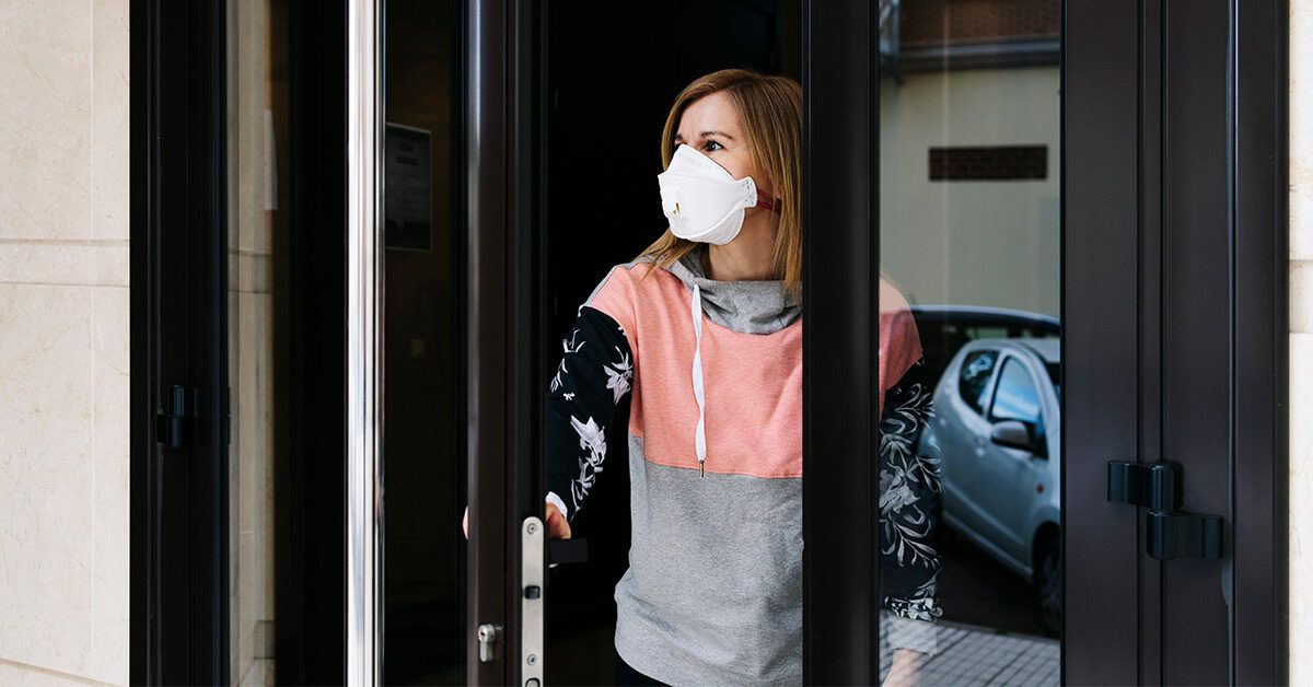 8 Ways to Protect Yourself When Someone in Your Home Has COVID-19