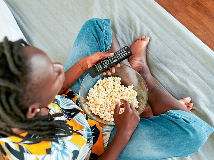 Can You Eat Popcorn with Braces? Know Before You Chomp
