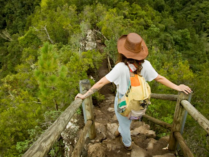 Vertigo vs Dizziness: How to Tell the Difference?