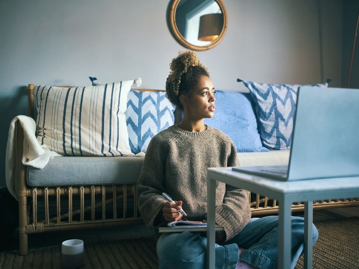 Work Depression: What It Is and How to Deal with It