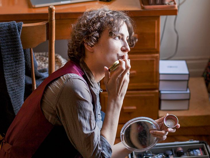 Scab on Lip: Treatment, Causes & More