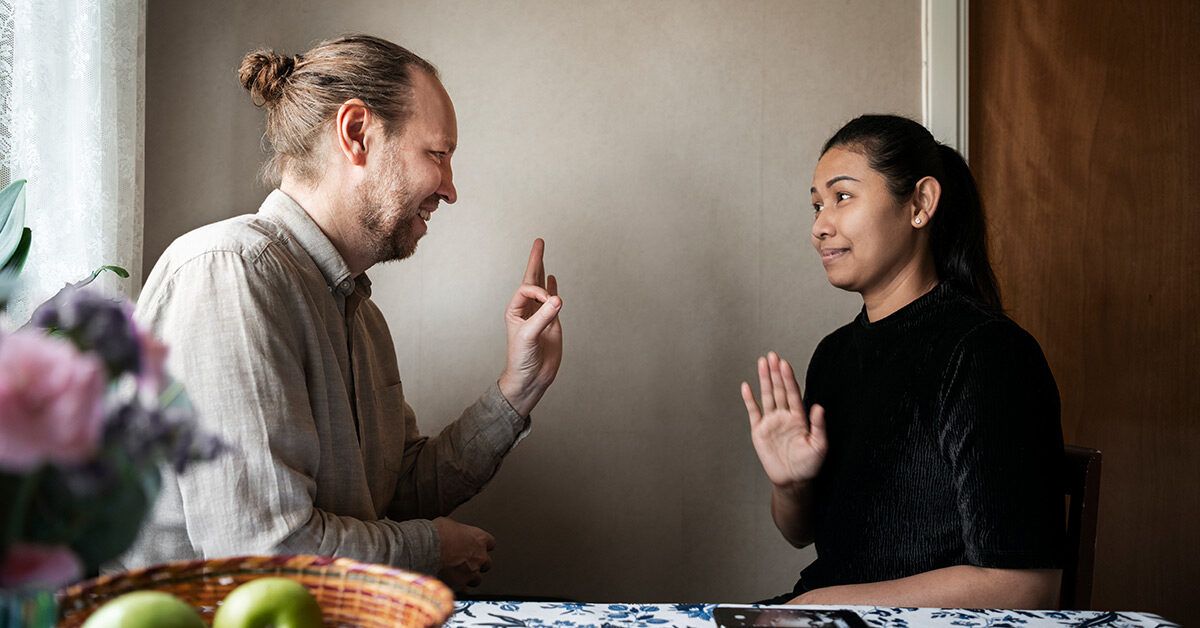 8 Sign Language Apps to Get Learning Started