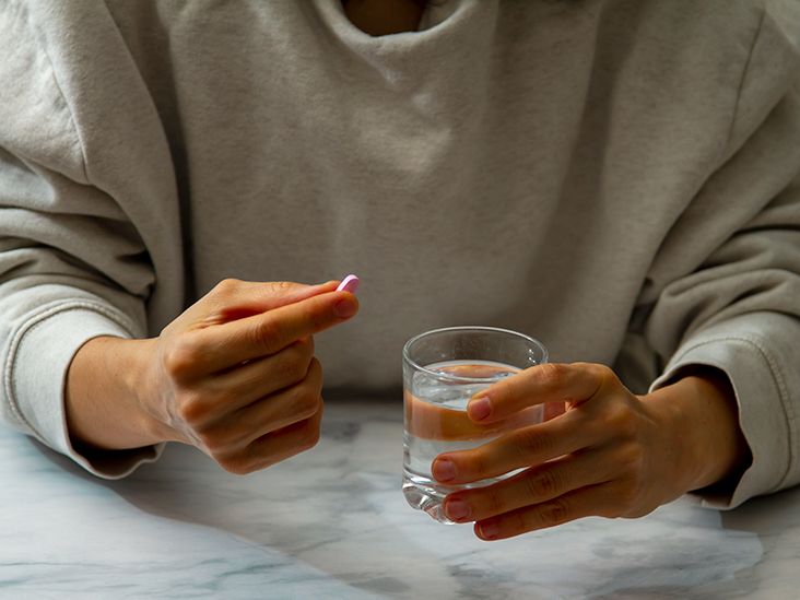 Why Is Benadryl Used for Multiple Sclerosis? Benefits, Risks, and More