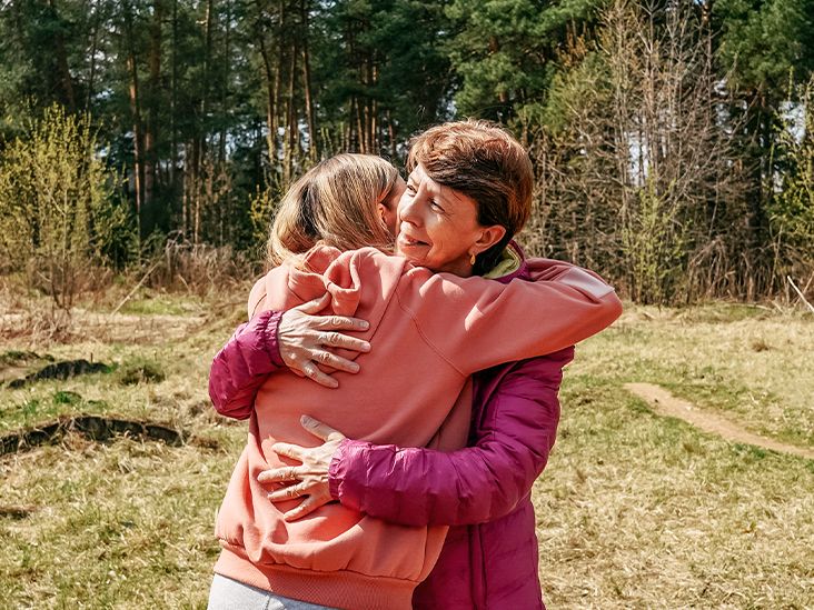 11 Treatable Conditions that May Cause Reversible Dementia Symptoms