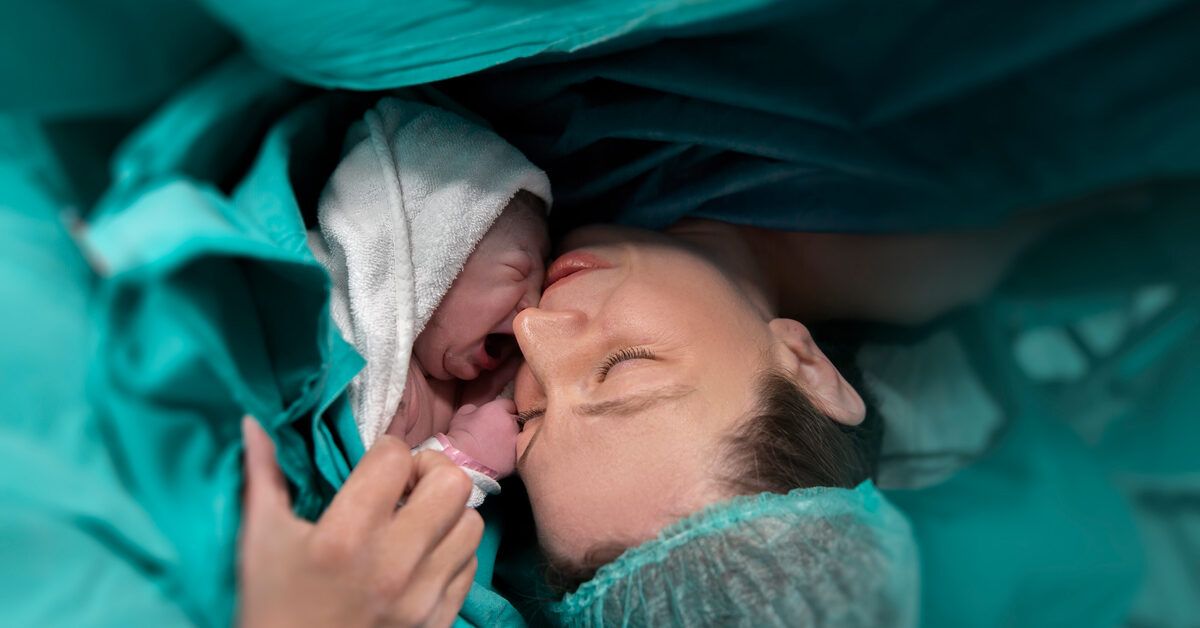 Understanding Neonatal Hypoglycemia: Symptoms, Causes, and Treatments