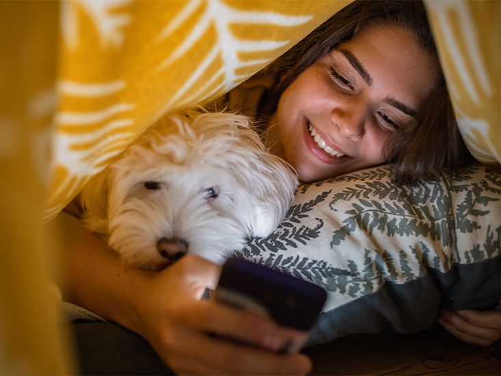 Depression: How TikTok's 'Bed Rotting' Trend Can Make Symptoms Worse
