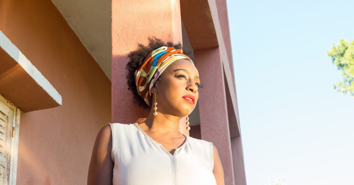 How to Stop Feeling Dizzy and Nauseous: Causes and Treatment