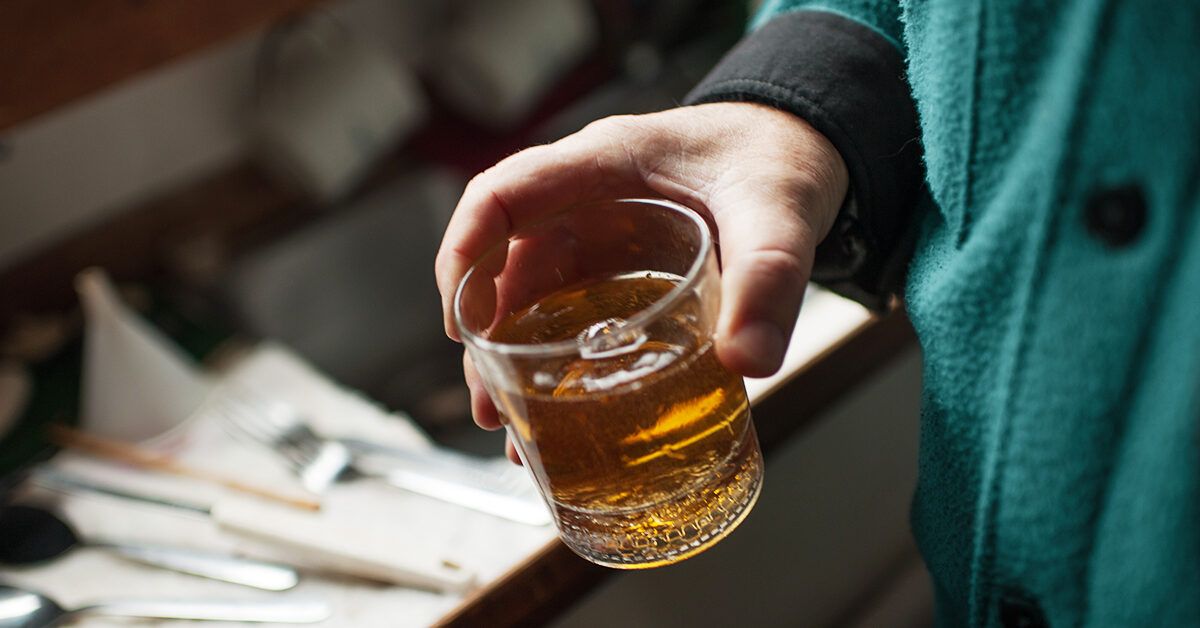 Drinking Alcohol with COVID-19: Tips for Use, Safety, Risks