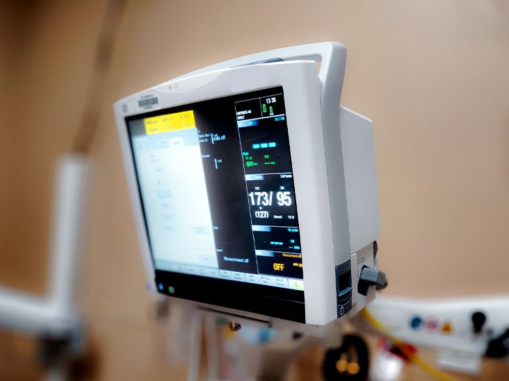 Hypertensive Urgency vs. Emergency: What to Know