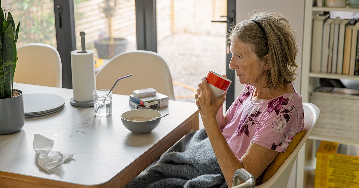 Alzheimer’s Patient Won’t Eat: Why It Happens and What to Do