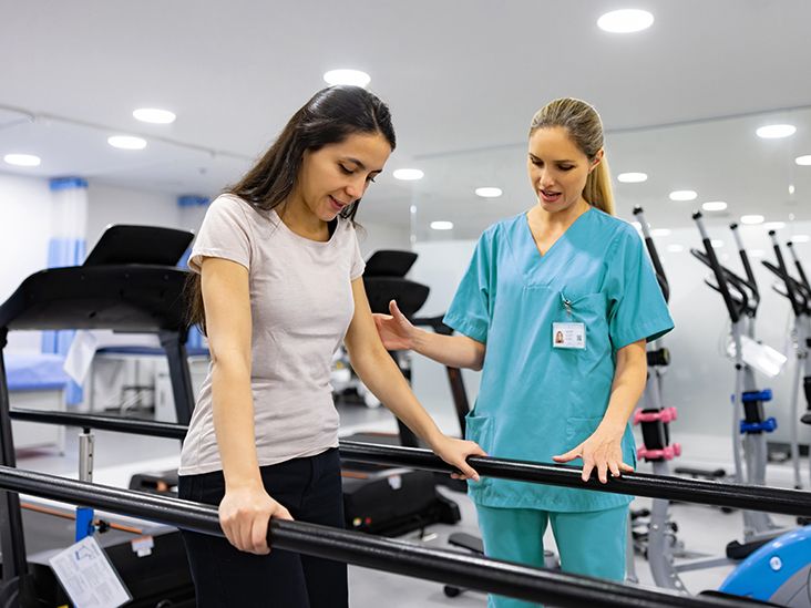 Spinal Muscular Atrophy Type 4: Symptoms, Treatment, and Outlook