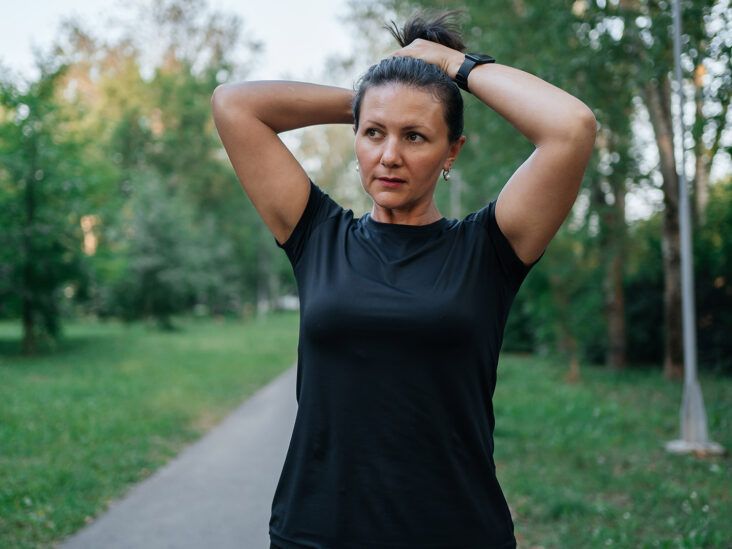 Julia Ries - Journalist Profile - Intelligent Relations