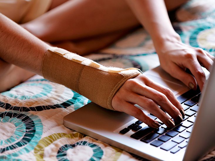 Carpal Tunnel Stages: Symptoms, Duration, Treatment Options