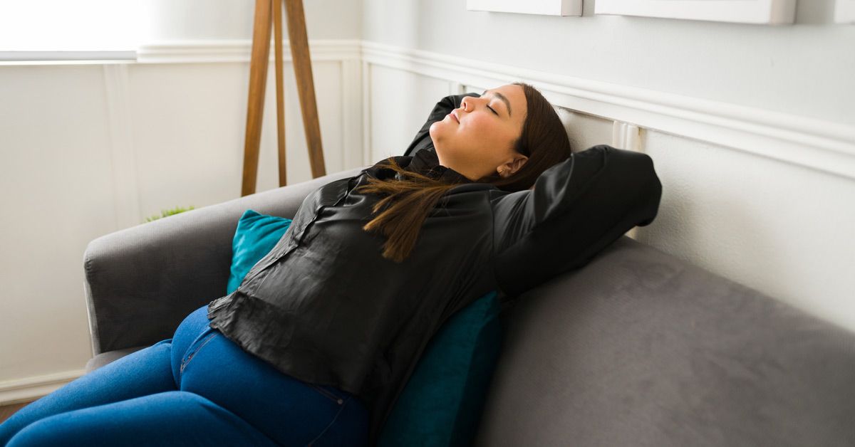 Addison’s Disease vs. Cushing’s: Symptoms, Causes, Treatment