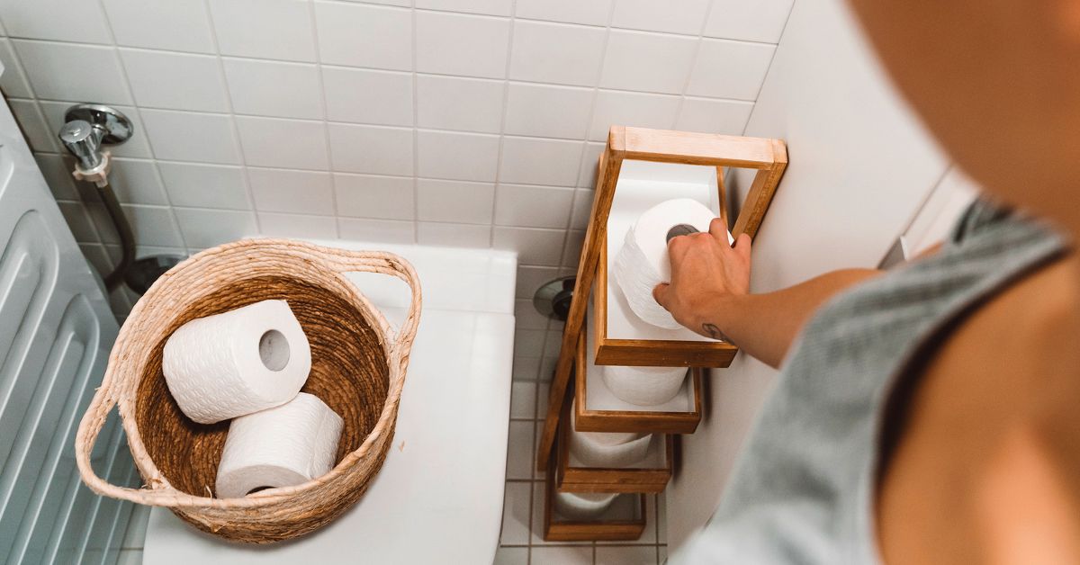 Hemorrhoid vs. Polyp: Symptoms, Causes, and Treatment