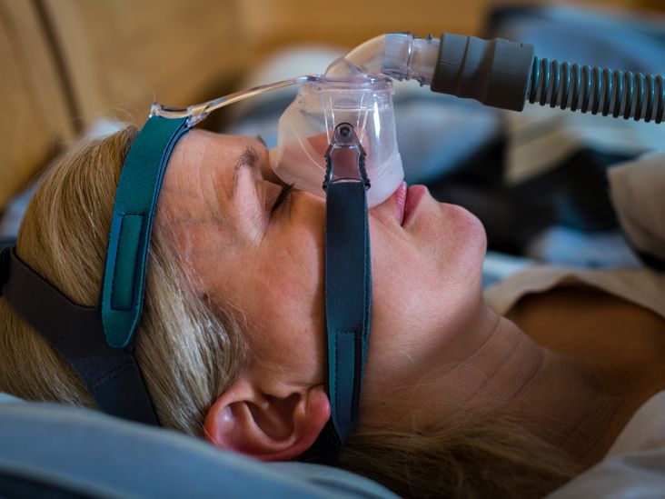 Central Sleep Apnea Treatments: PAP Machines, Oxygen Therapy, and More