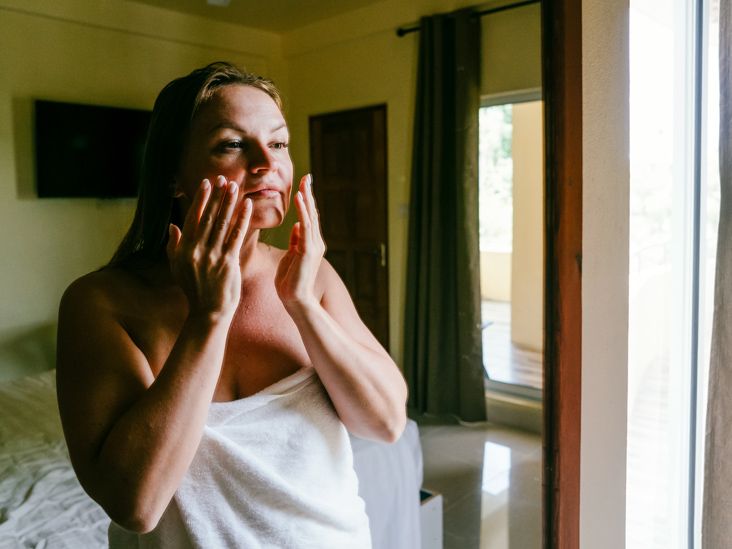 Botox and Lupus: Risks, Medication Interactions, and More FAQ