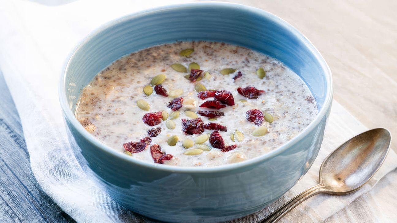 9 Oatmeal Recipes to Start Your Day Off Right