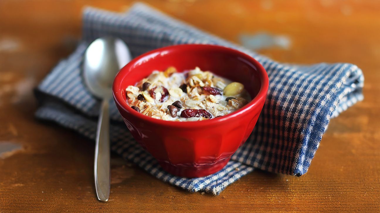 9 Oatmeal Recipes to Start Your Day Off Right