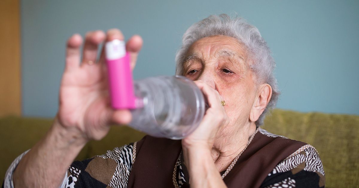 Inhaler Spacer for Asthma: Uses, Benefits, and More