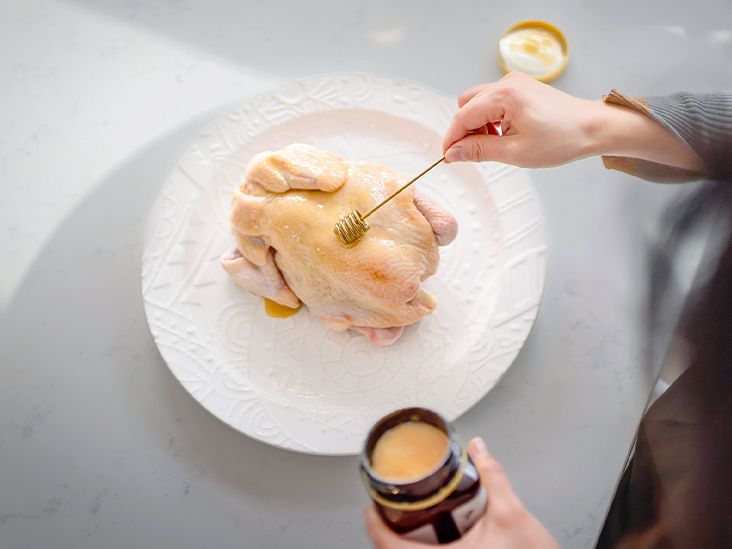 Can You Eat Honey On A Carnivore Diet?