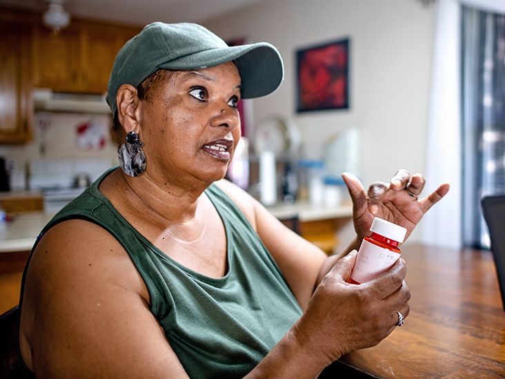 Tanning Pills: Effectiveness, Safety, and Side Effects