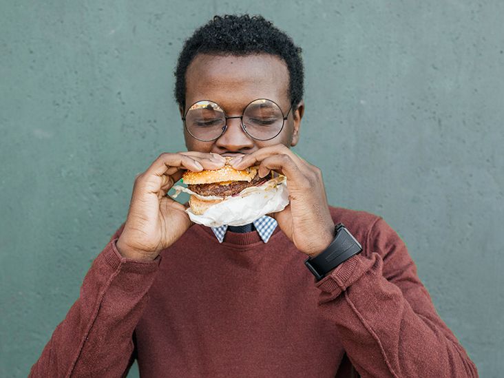 Cognitive Dissonance Examples: 5 Ways It Pops Up In Daily Life