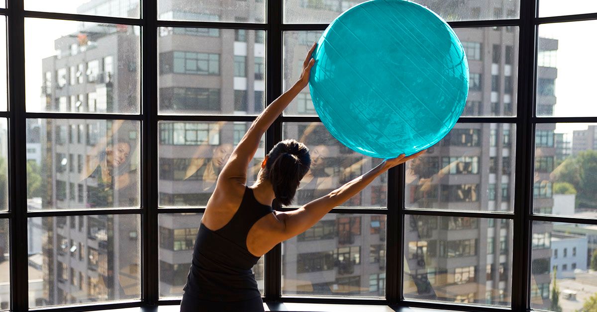 8 Postnatal Exercises, Plus a Sample Workout You’ll Love