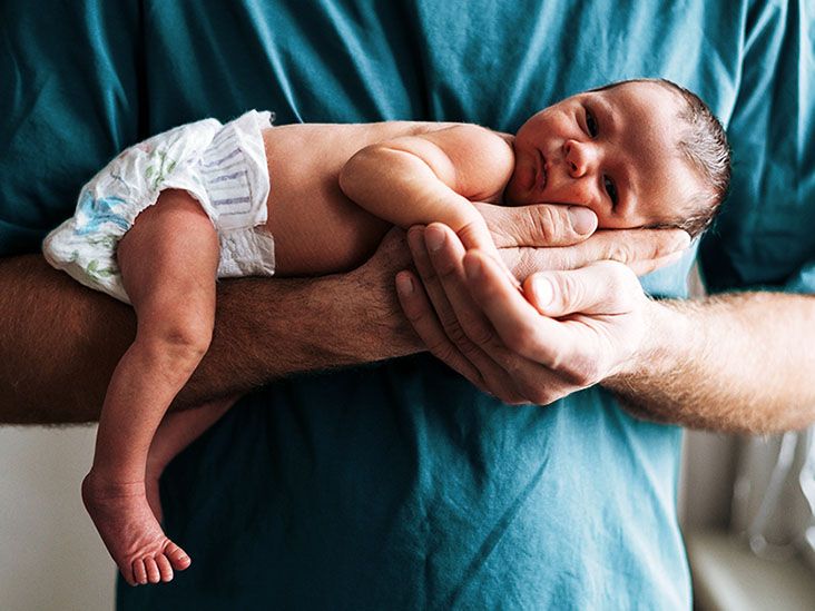 Headlice in Newborns: How To Identify and Treat