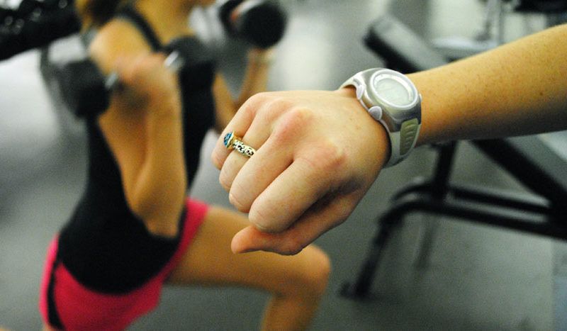 Plan a Social Workout at the Gym to Stay Motivated
