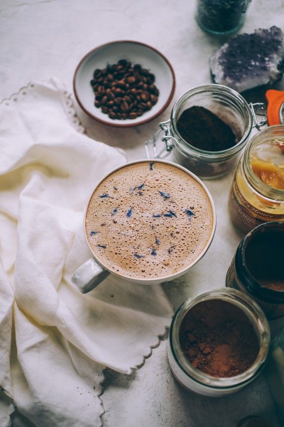 21 Best Adaptogen Drinks You Might Want to Try Now