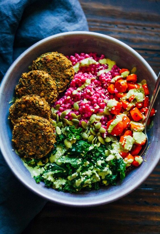 Buddha Bowls That Take Your Lunch to the Next Level