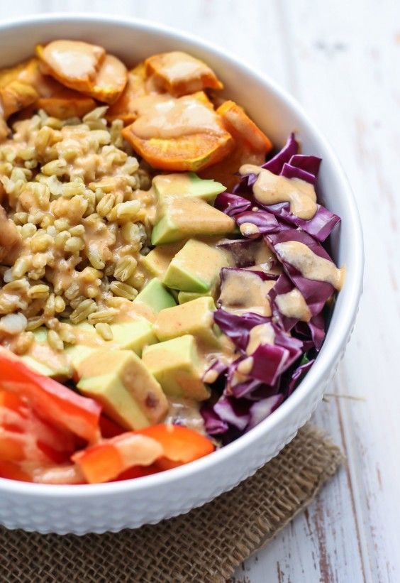 Buddha Bowls That Take Your Lunch to the Next Level